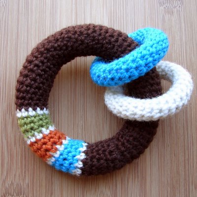 20 DIY Baby Toy Projects for Frugal and Crafty Parents | Country Brook ...